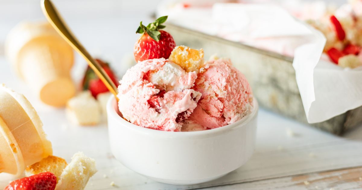 Homemade Strawberry Shortcake Ice Cream (No Churn) • The Fresh Cooky